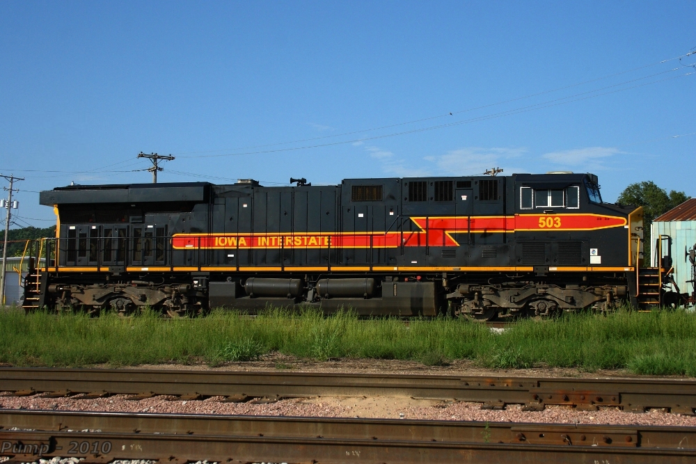 IAIS 503 - GE ES44AC